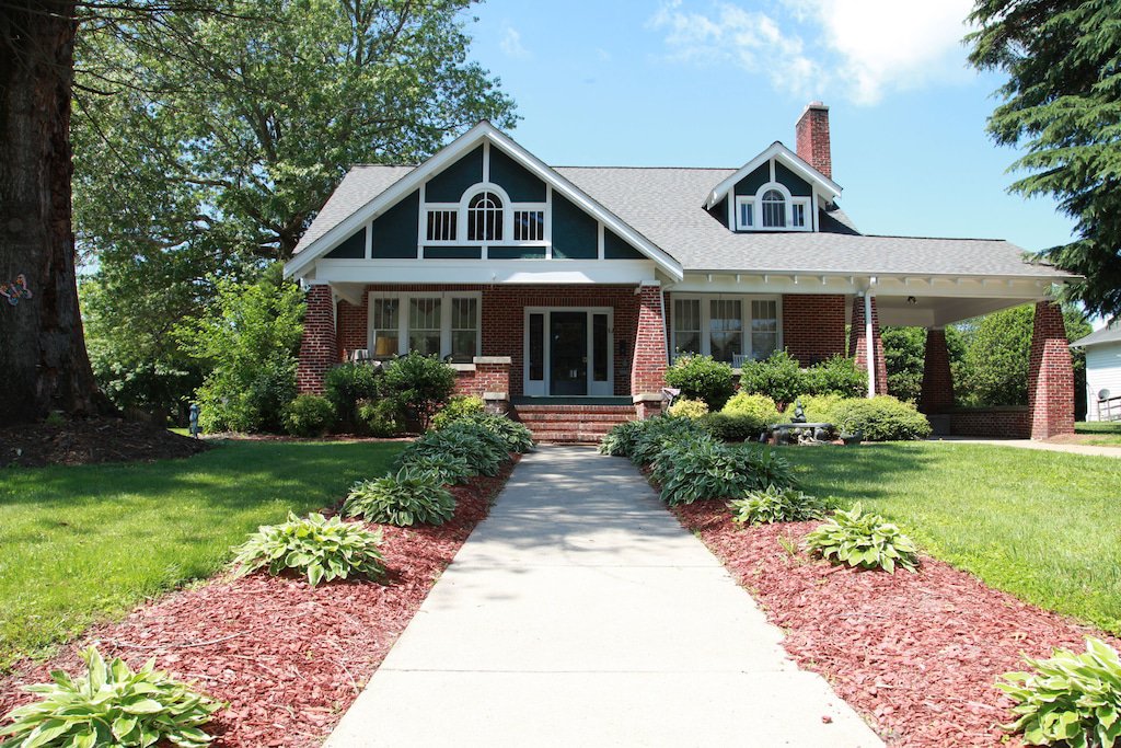 Benbow House - Yadkin Valley, NC